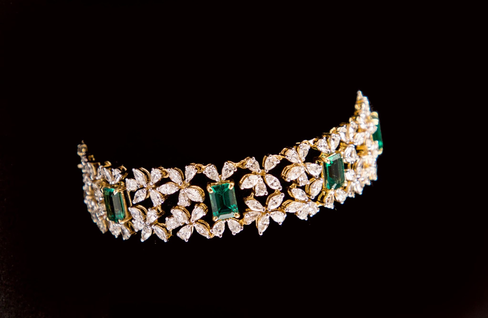 Diamond Jewellery in Kolkata | Mahabir Danwar Jewellers
